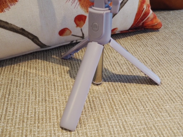 3coins_ledtripod_230531_7 | 3coins_ledtripod_230531_7.jpg | 女子SPA！