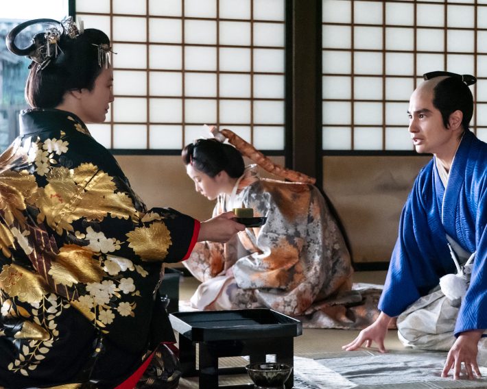 NHK『大奥』自分の孫に毒を盛る“バケモノ”仲間由紀恵は成敗、しかし呪縛のツケは溜まっていく | 女子SPA！ | ページ 2