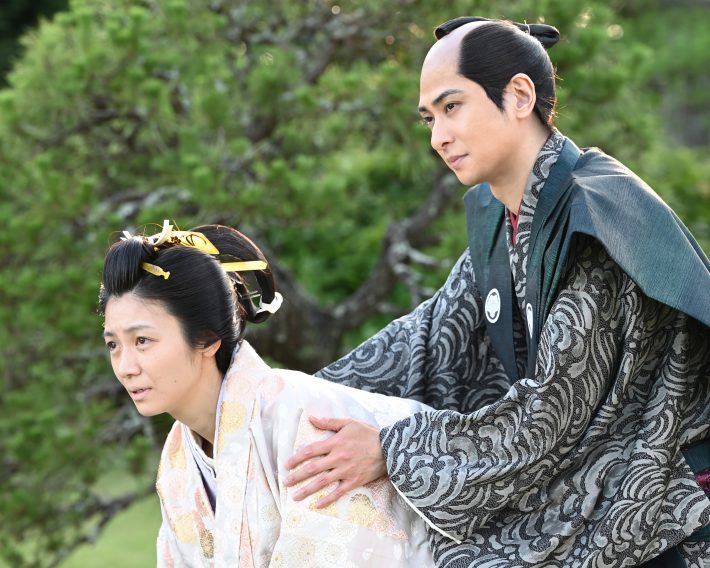 NHK『大奥』、福士蒼汰“胤篤”と“有功”は似て非なる人物。二役っぷりが圧巻 | 女子SPA！ | ページ 2