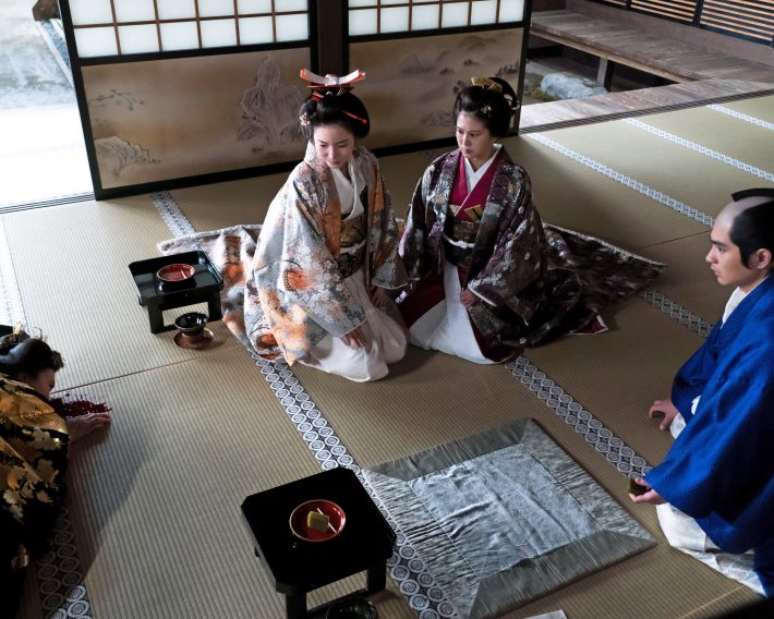 NHK『大奥』自分の孫に毒を盛る“バケモノ”仲間由紀恵は成敗、しかし呪縛のツケは溜まっていく | 女子SPA！ | ページ 2