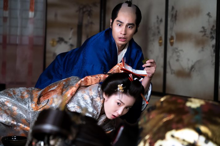 NHK『大奥』自分の孫に毒を盛る“バケモノ”仲間由紀恵は成敗、しかし呪縛のツケは溜まっていく | 女子SPA！ | ページ 2