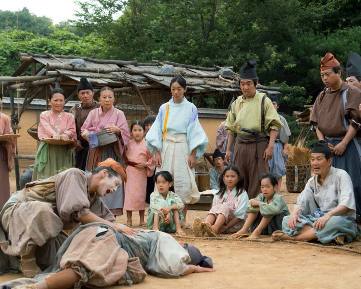 NHK大河「光る君へ」、暴君・道兼の衝撃のシーンも。平安時代の煌びやかさをぶち壊す生々しさに驚愕 | 女子SPA！ | ページ 2