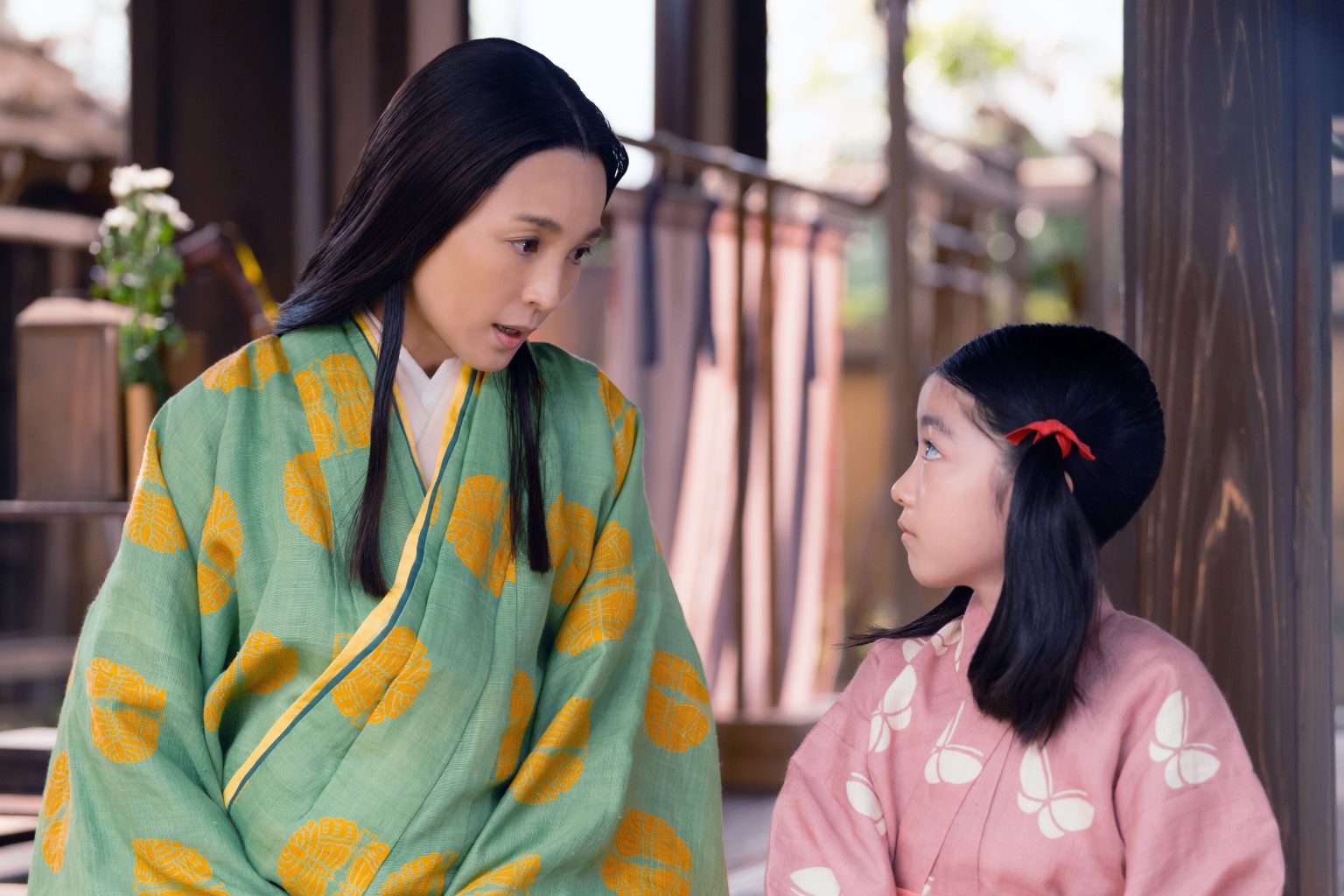 NHK大河「光る君へ」、暴君・道兼の衝撃のシーンも。平安時代の煌びやかさをぶち壊す生々しさに驚愕 | 女子SPA！