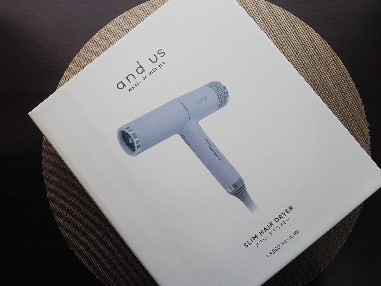 3COINSの高級ドライヤー、めちゃ軽くて手が疲れにくくていいけど…… | 女子SPA！