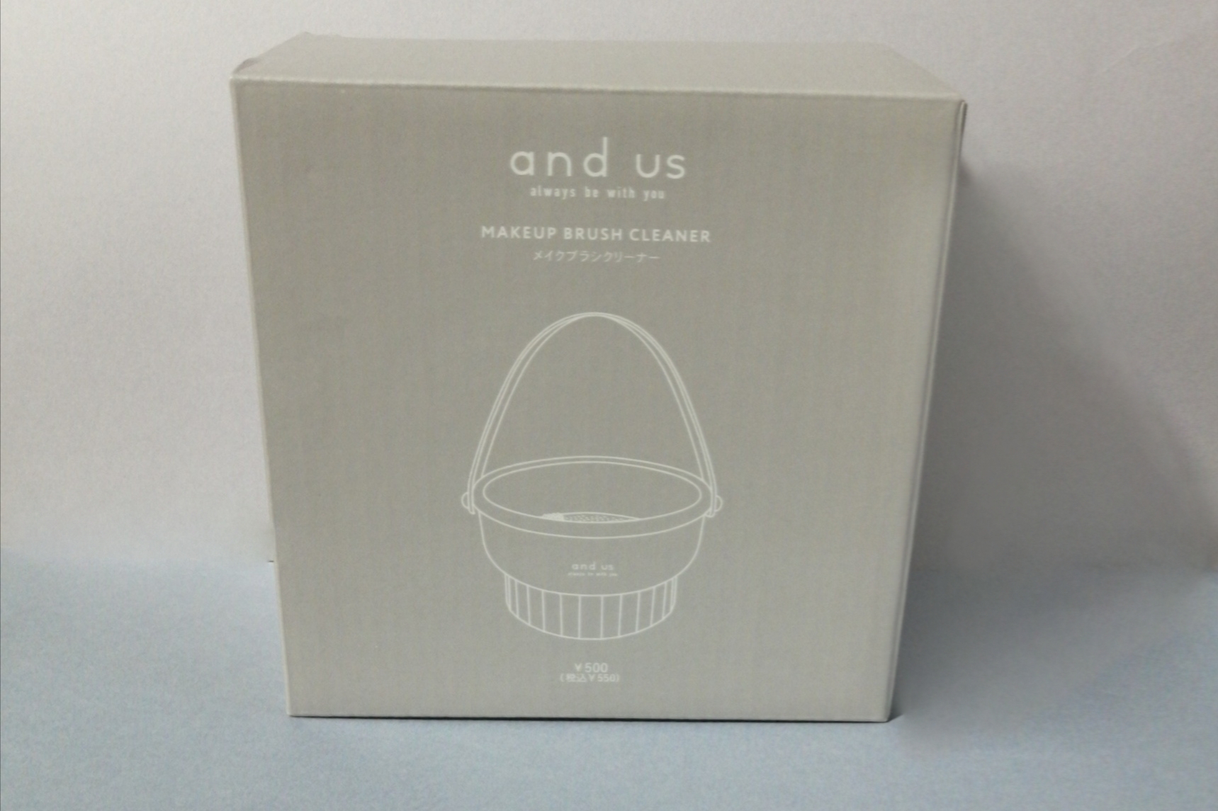 わざわざ買う意味…あった！3COINSのメイクブラシクリーナーを正直レビュー | 女子SPA！