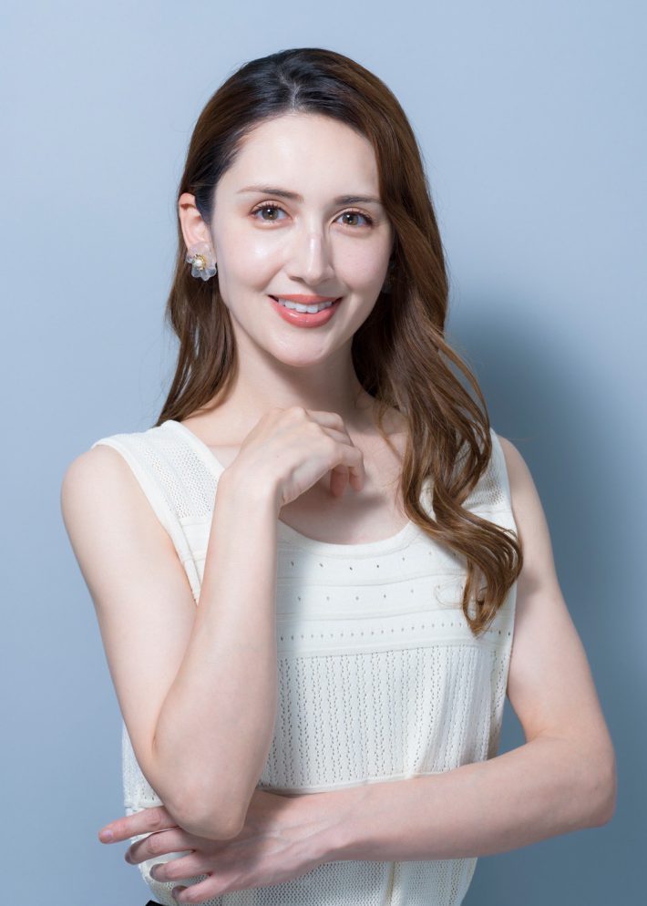 元TBSアナ・38歳で北海道に出戻った私が、実家で発掘した“懐かしすぎるモノたち” | 女子SPA！