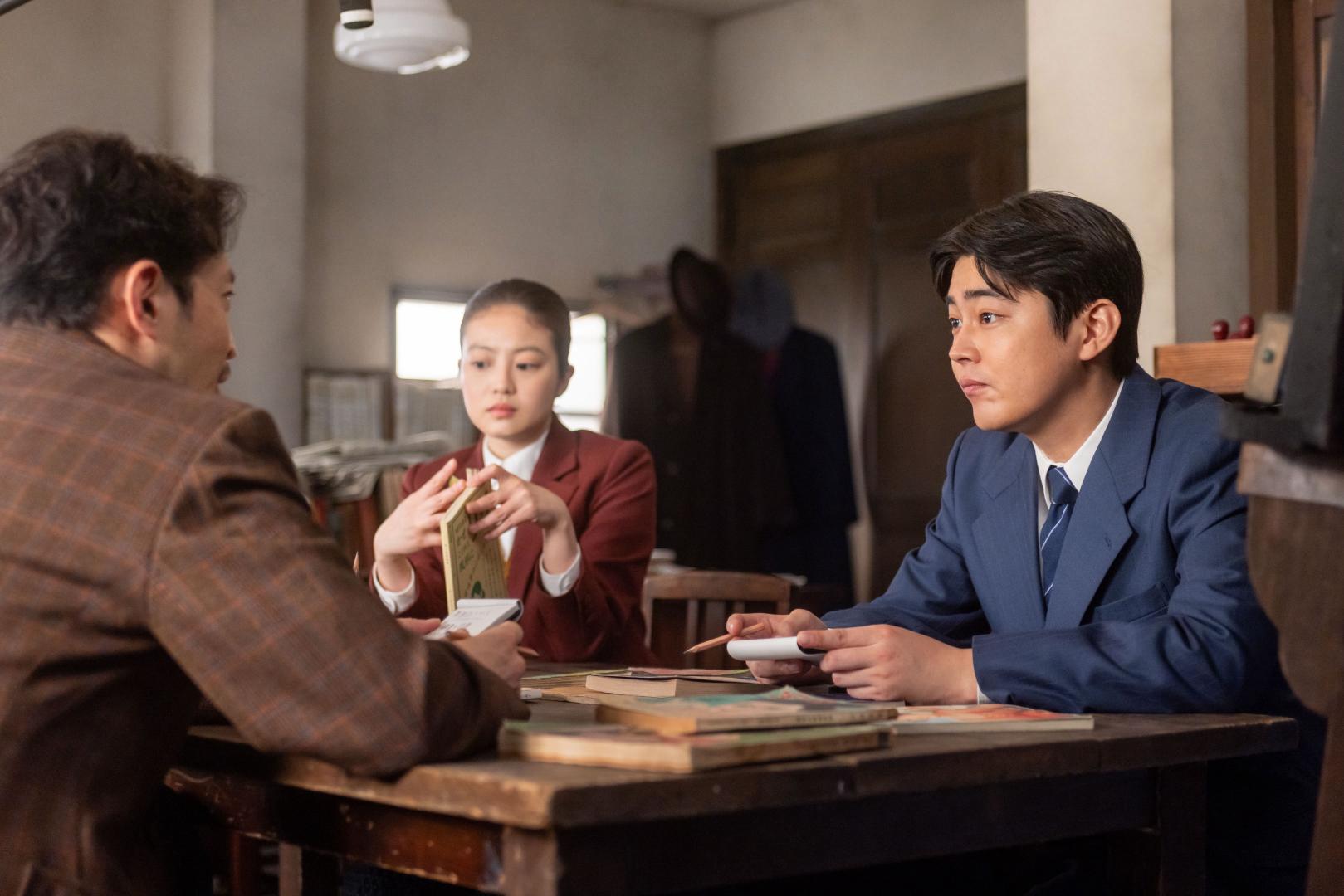 NHK『あんぱん』25歳俳優の“鎖骨”に注目集まる。朝ドラ初出演では「ヤクザ者」を演じたが | 女子SPA！